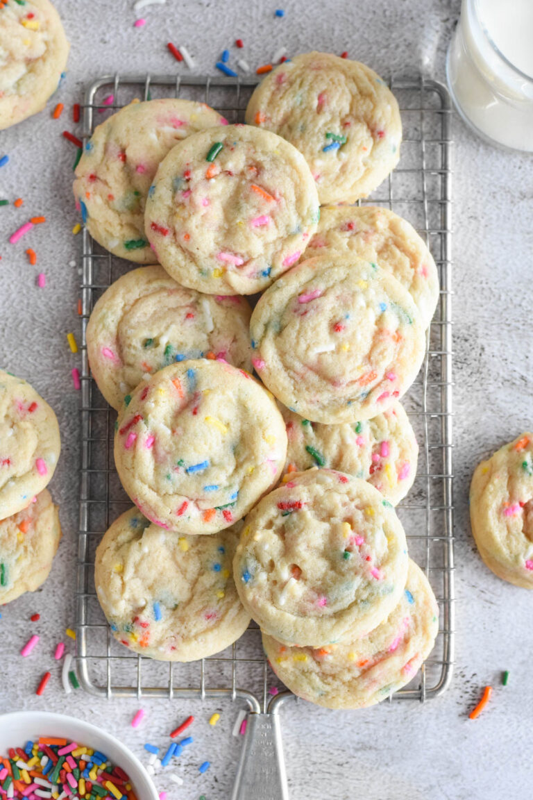 Funfetti Cookies {No Chilling Required!}