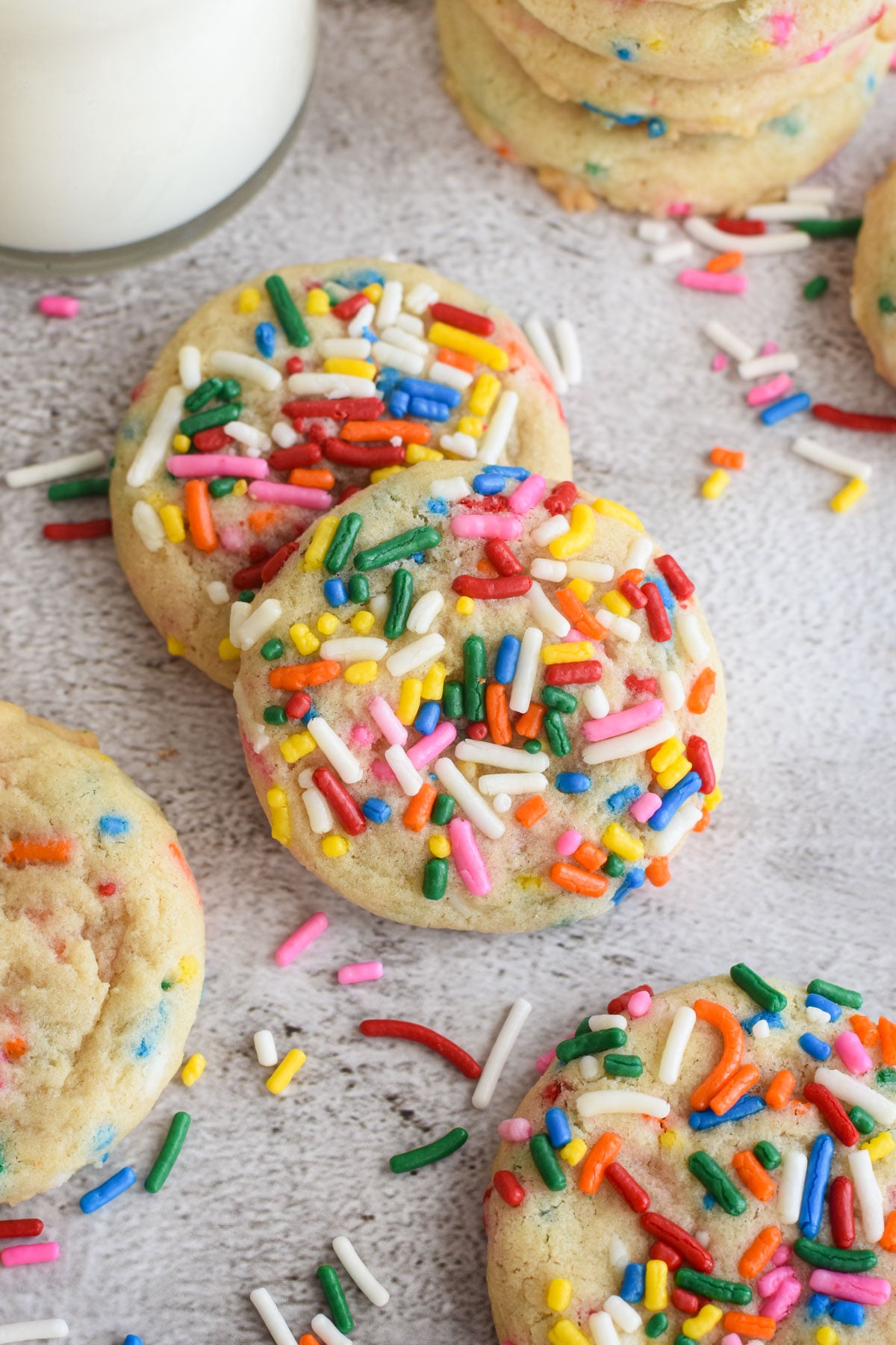 Funfetti Cookies {No Chilling Required!}
