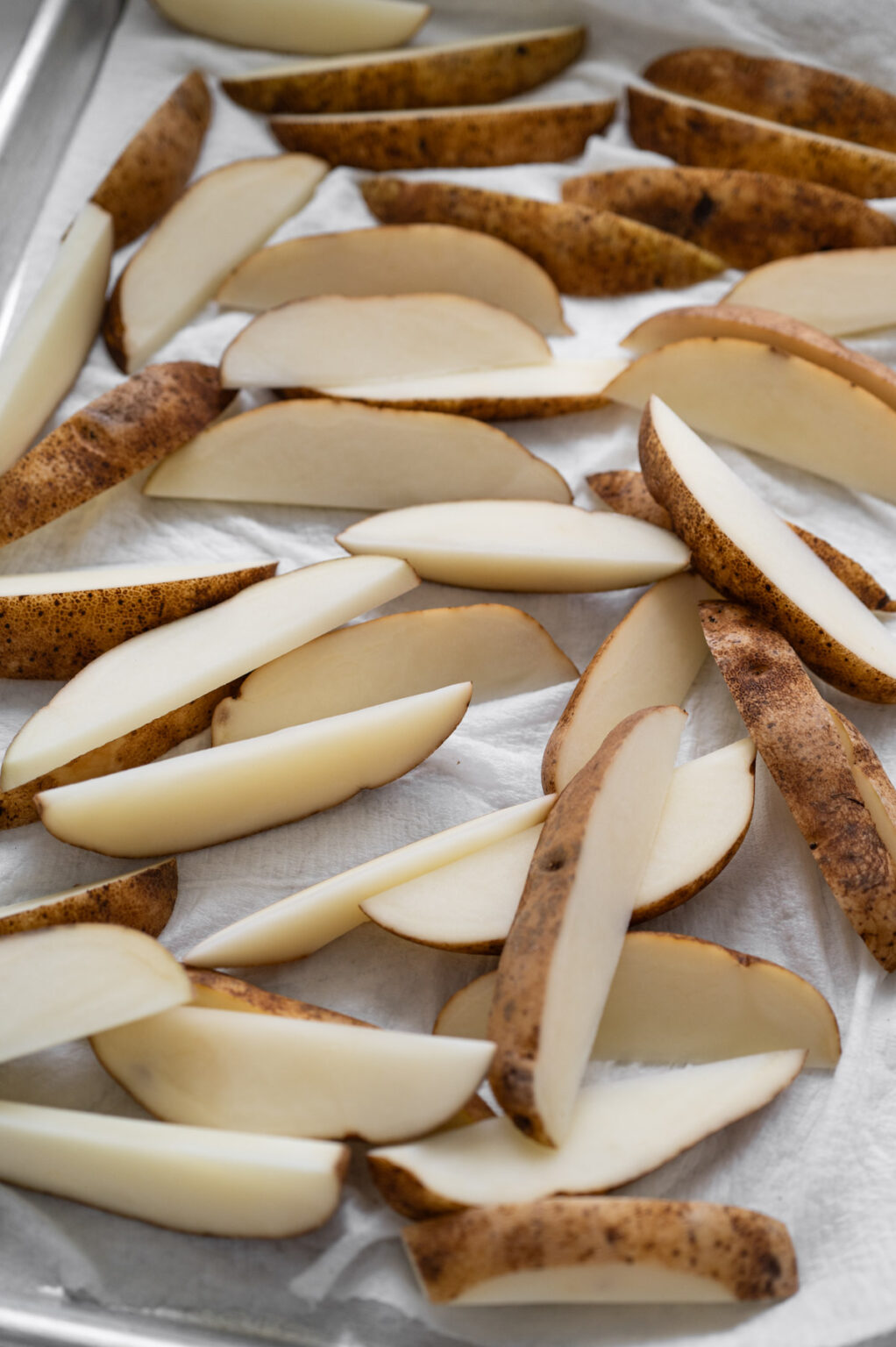 Crispy Roasted Potato Wedges (+ the BEST Wedge Dip!)