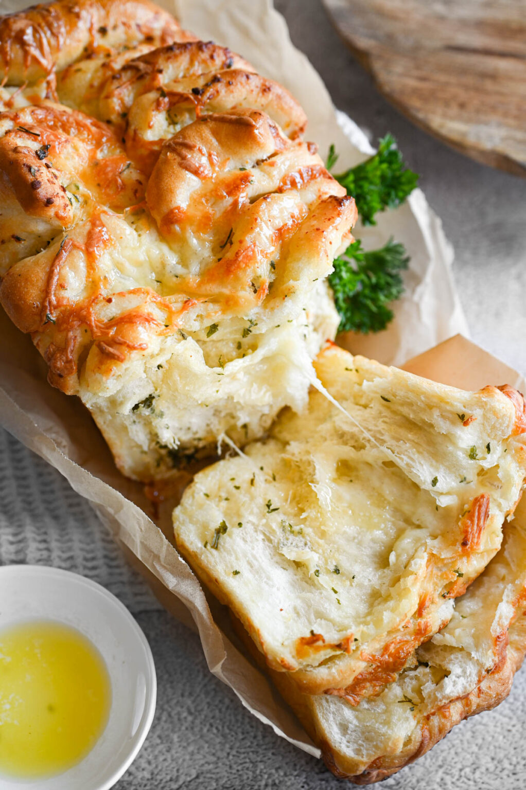 Easy Cheesy Garlic Pull Apart Bread • Dance Around the Kitchen